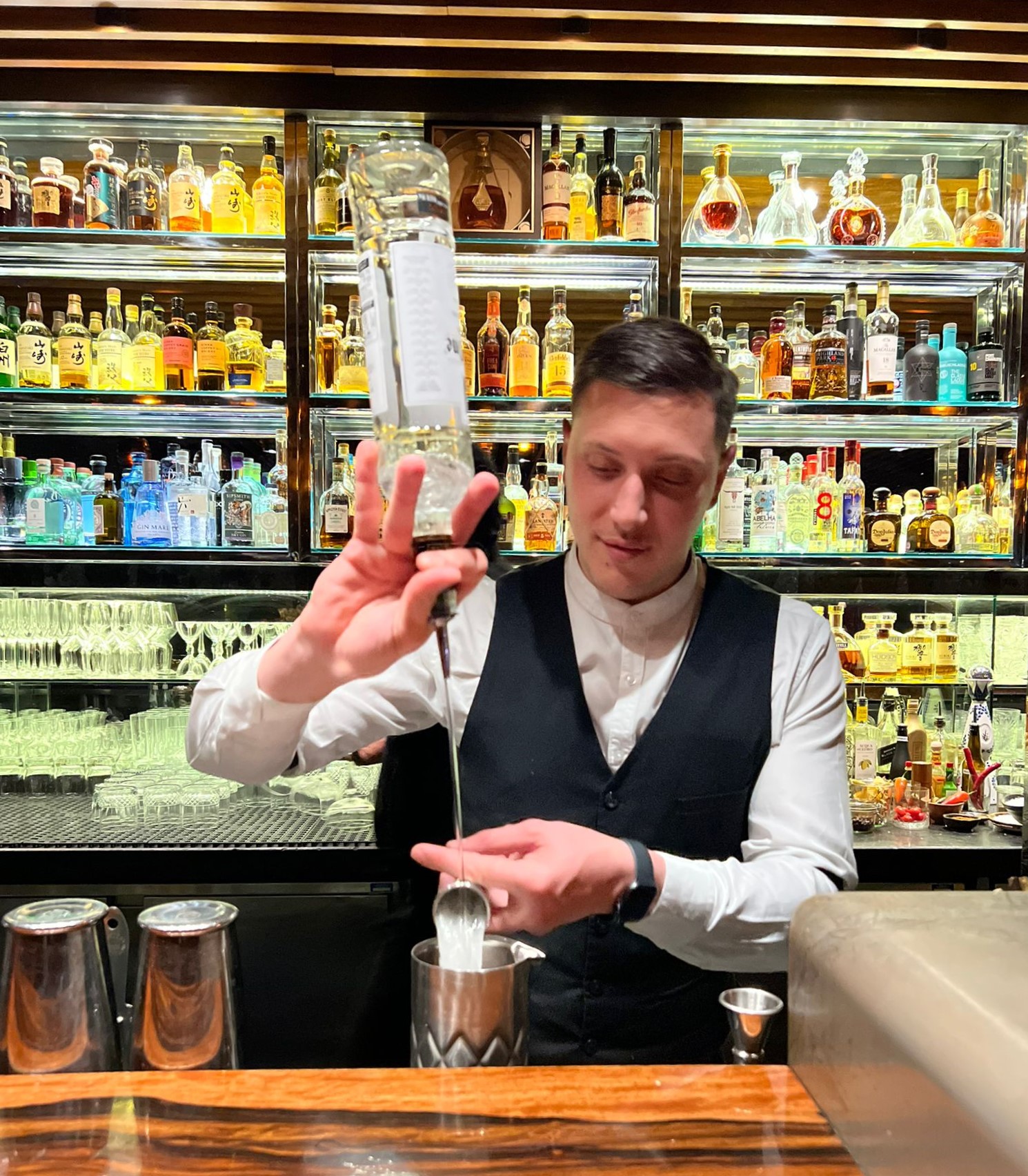 Barman a Londra: la storia di Valerio Paternostro - Corsi per Barman Barman a Londra: la storia di Valerio Paternostro - Corsi per Barman